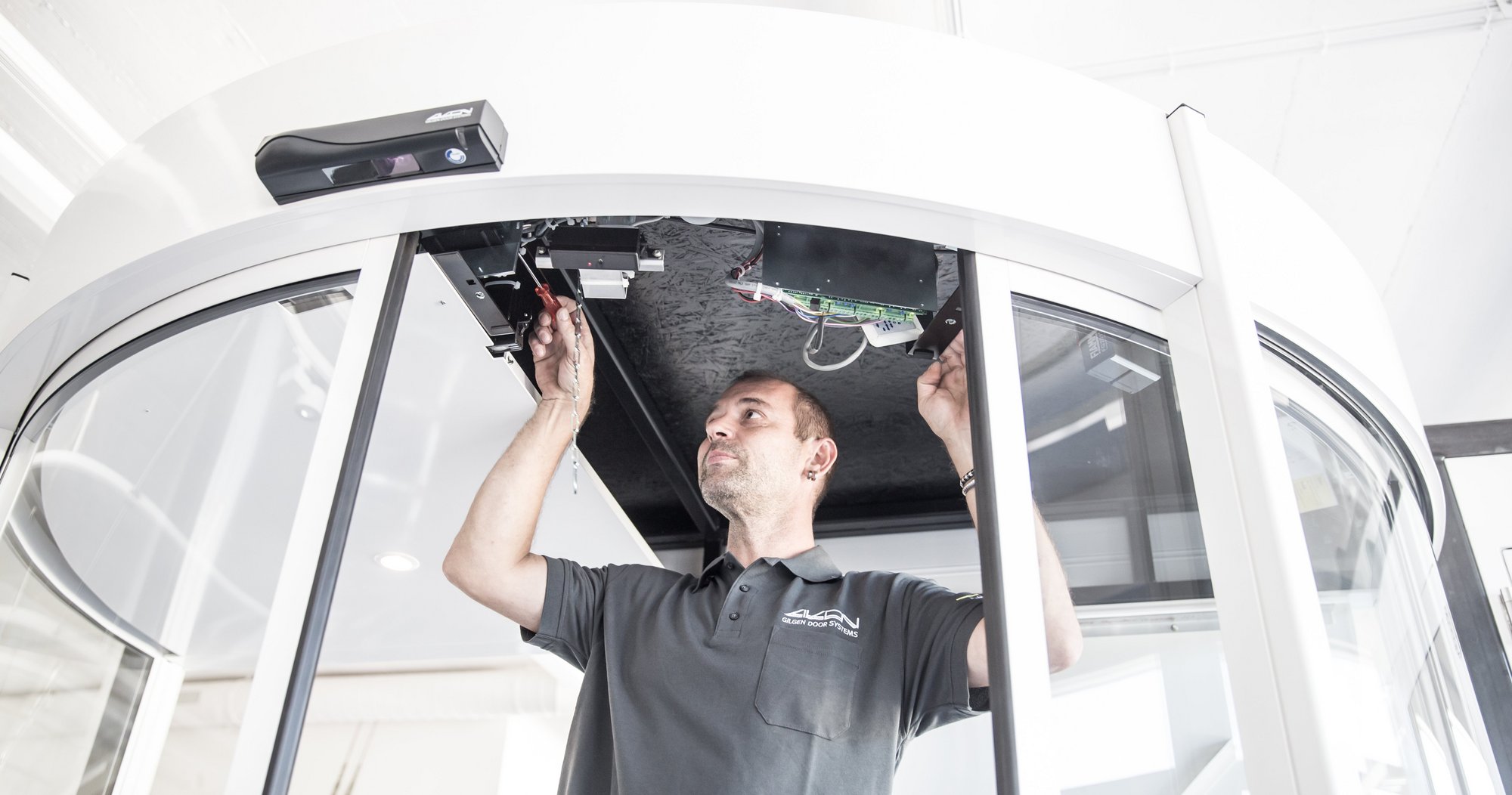 Our Service | Gilgen Door Systems | International